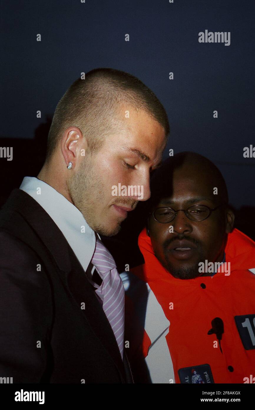 David beckham signing for fans hi-res stock photography and images - Alamy
