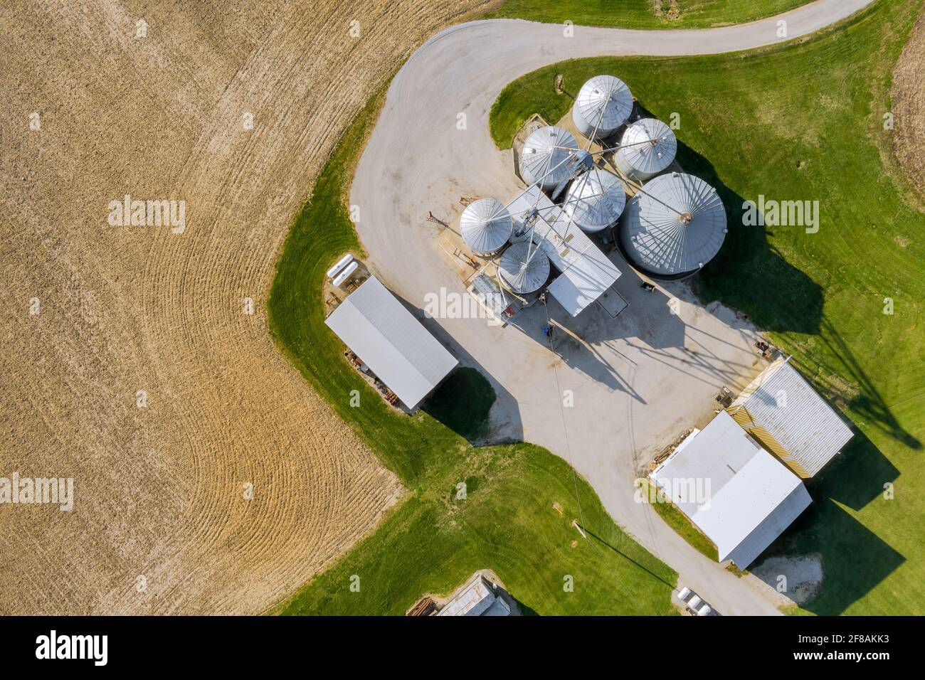 Grain elevator terminal spout loading grain corn silos, storage ...