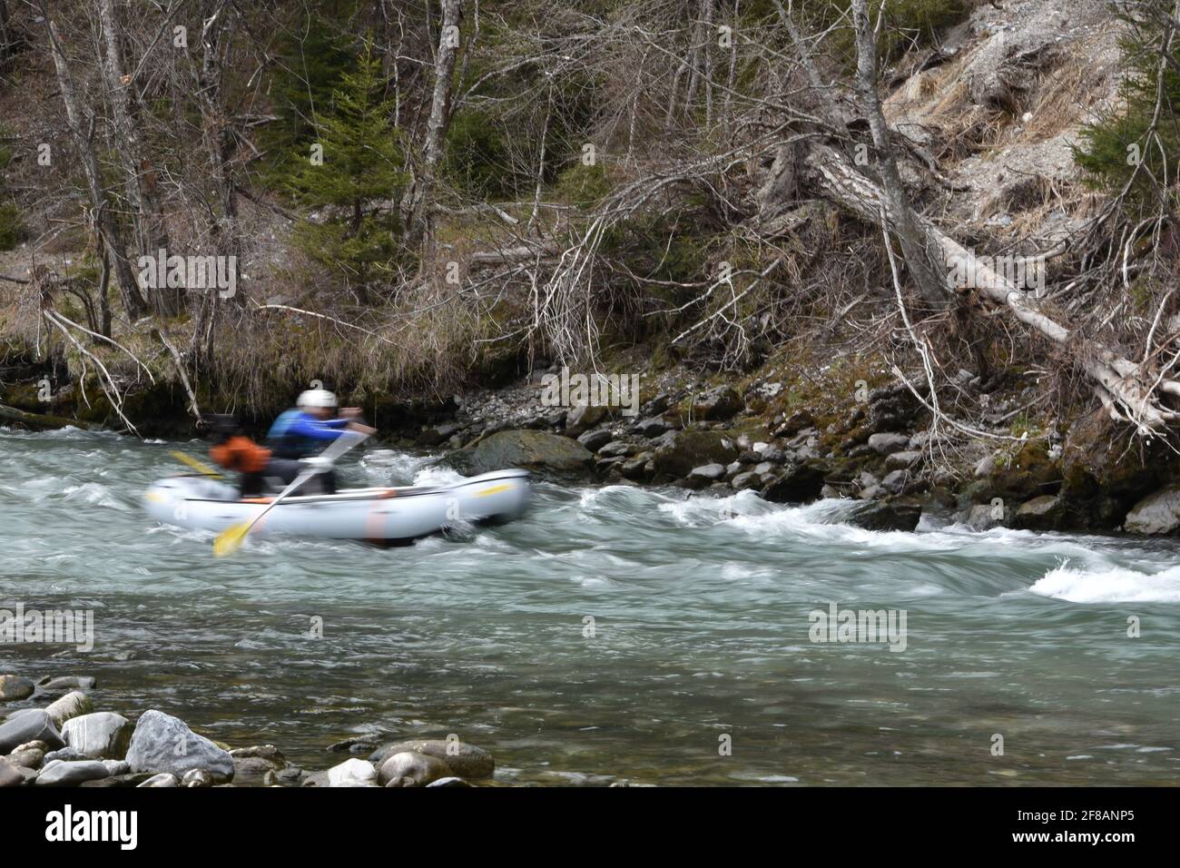 Whitewater raft silhouette hi-res stock photography and images - Alamy