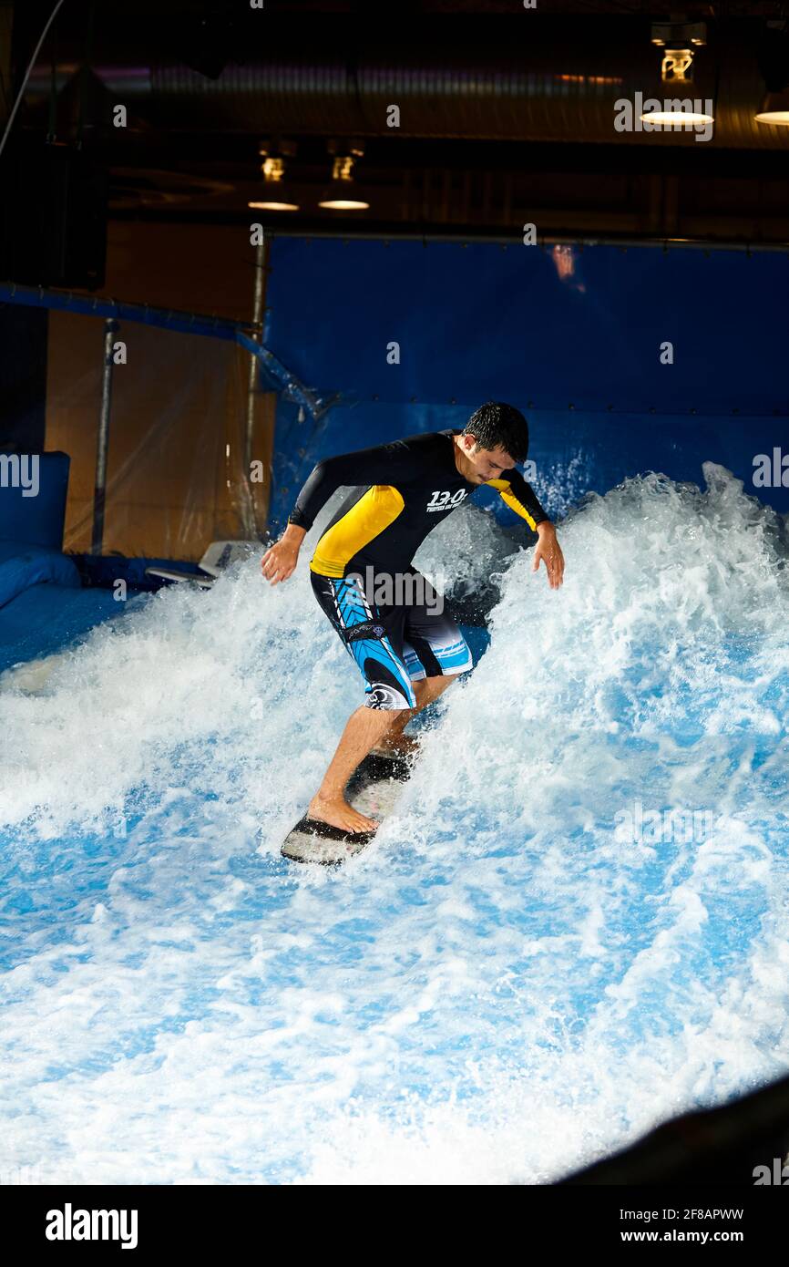 Surfing artificial wave hi-res stock photography and images - Alamy