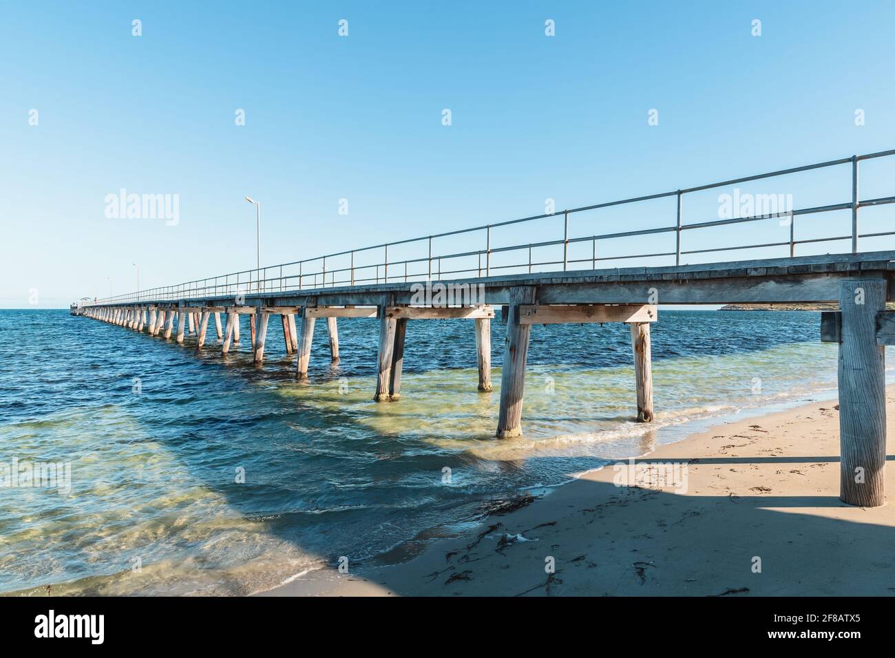 Iconic Marion Bay jetty at sunset during summer season, Yorke Peninsula ...
