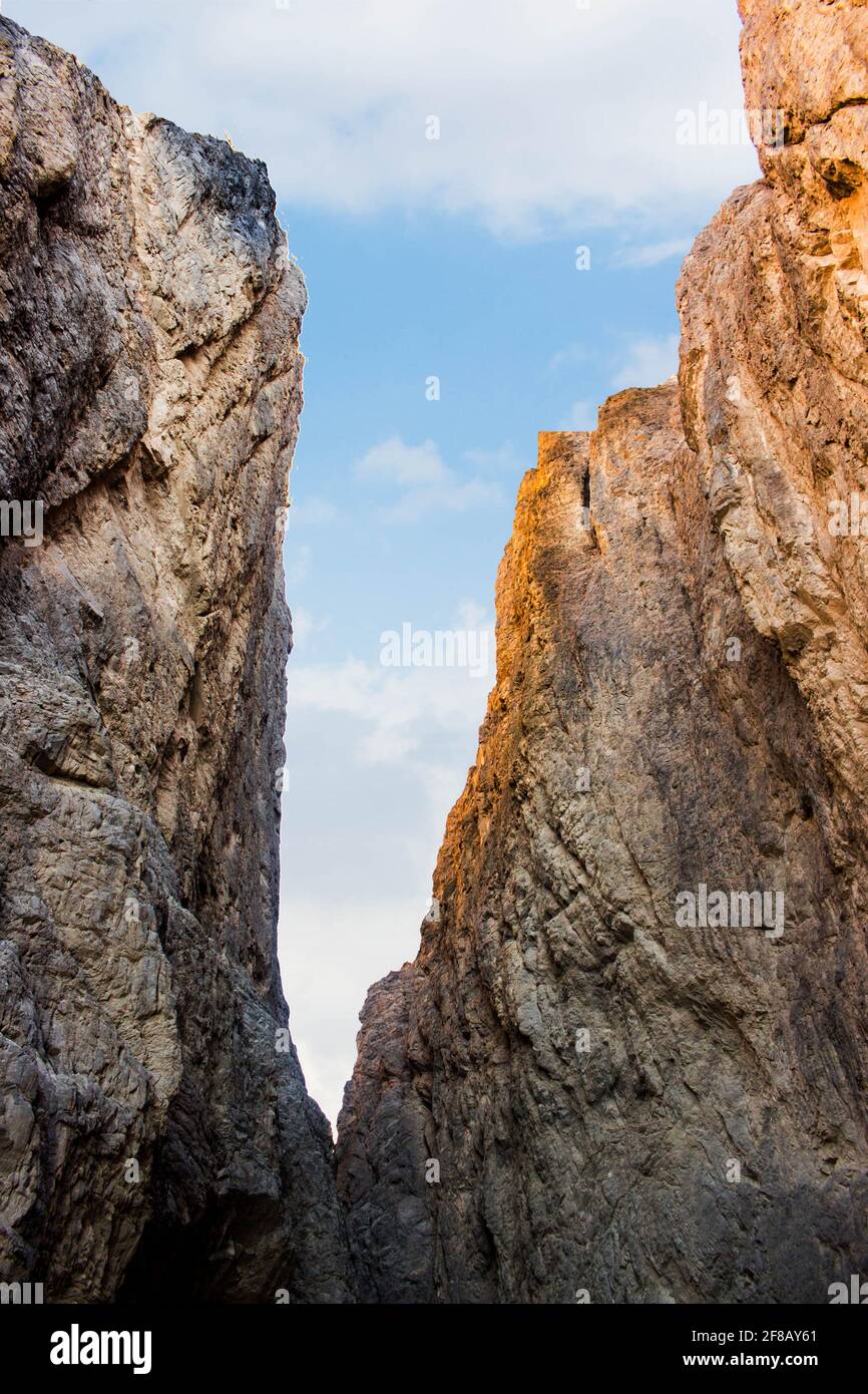 Wadi Tayyib Al Ism Magna, Saudi Arabia Stock Photo - Alamy