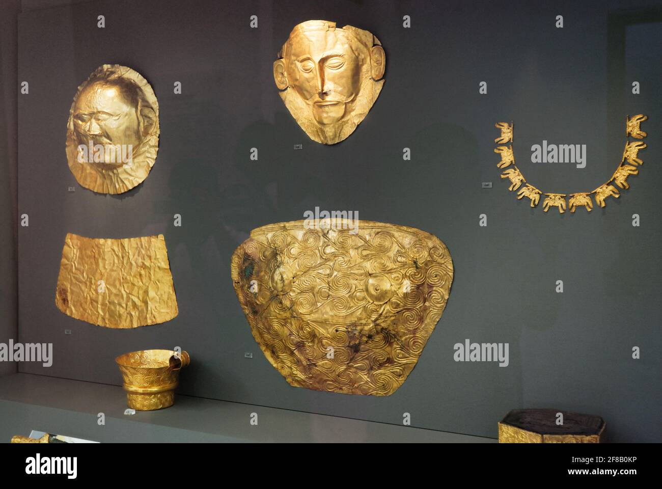 Mykenische goldmaske hi-res stock photography and images - Alamy