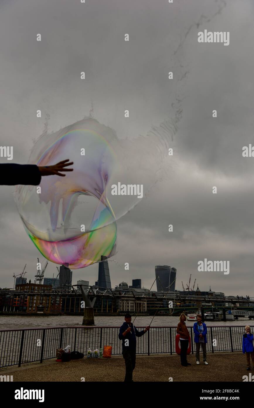 Bubble Blowing, The Southbank, London, England Stock Photo - Alamy