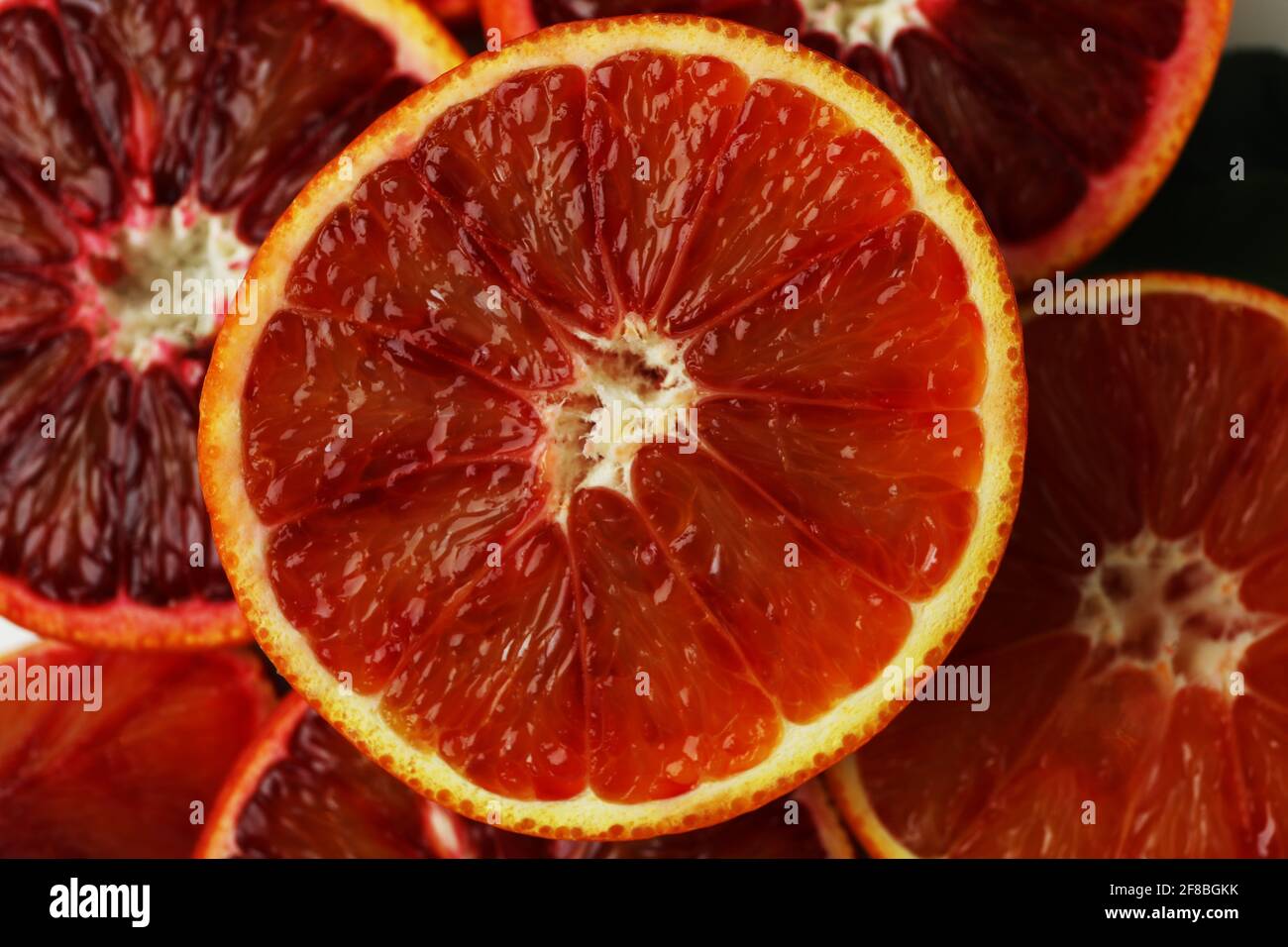 Red blood orange slices hi-res stock photography and images - Alamy