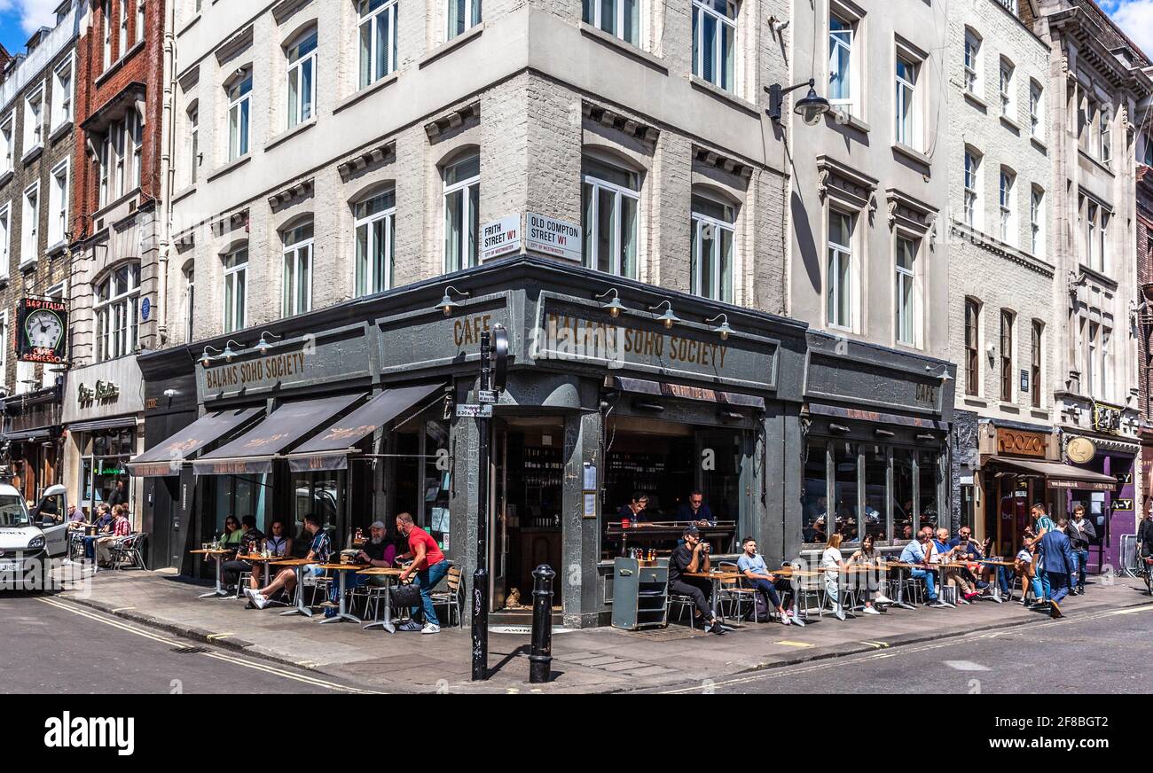 London balans soho society hi-res stock photography and images - Alamy