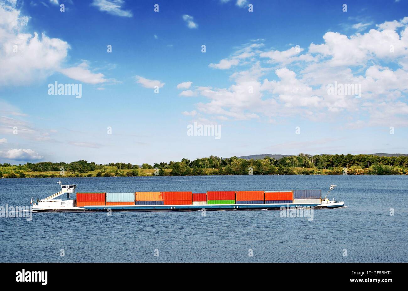 Shipment containers landscape hi-res stock photography and images - Alamy