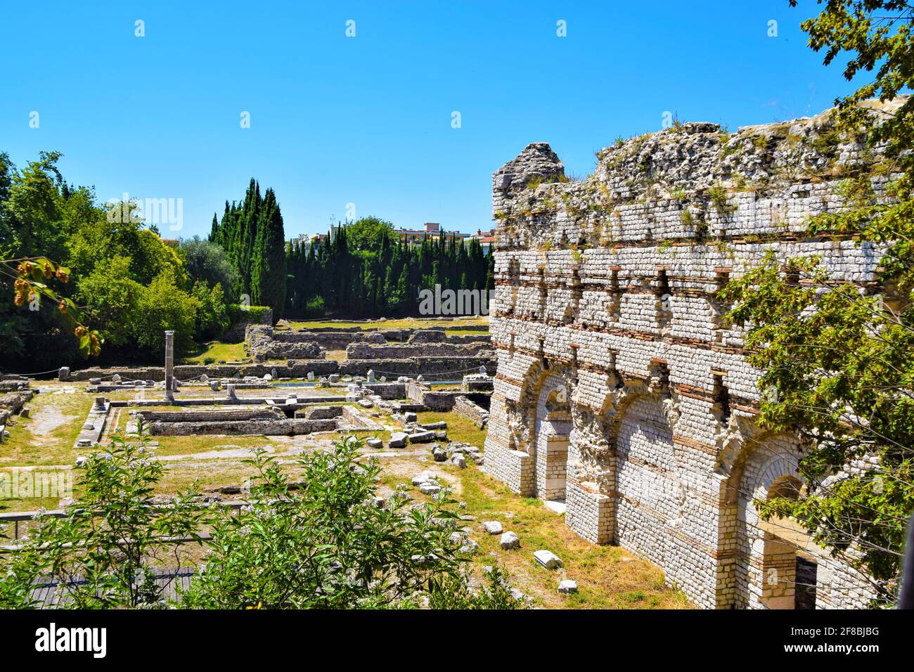 Roman Achitecture High Resolution Stock Photography and Images - Alamy