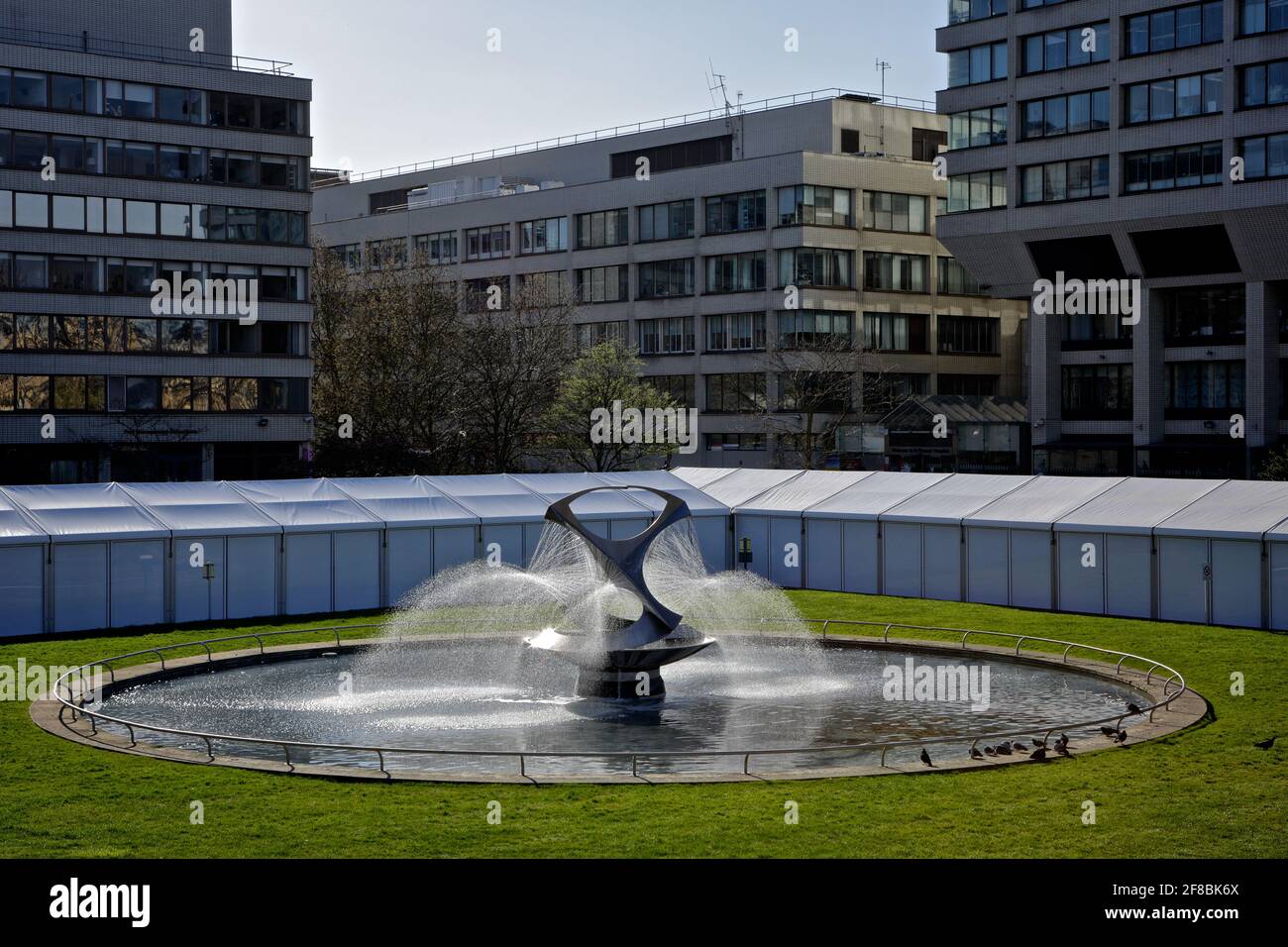 Hospital nhs water hi-res stock photography and images - Alamy