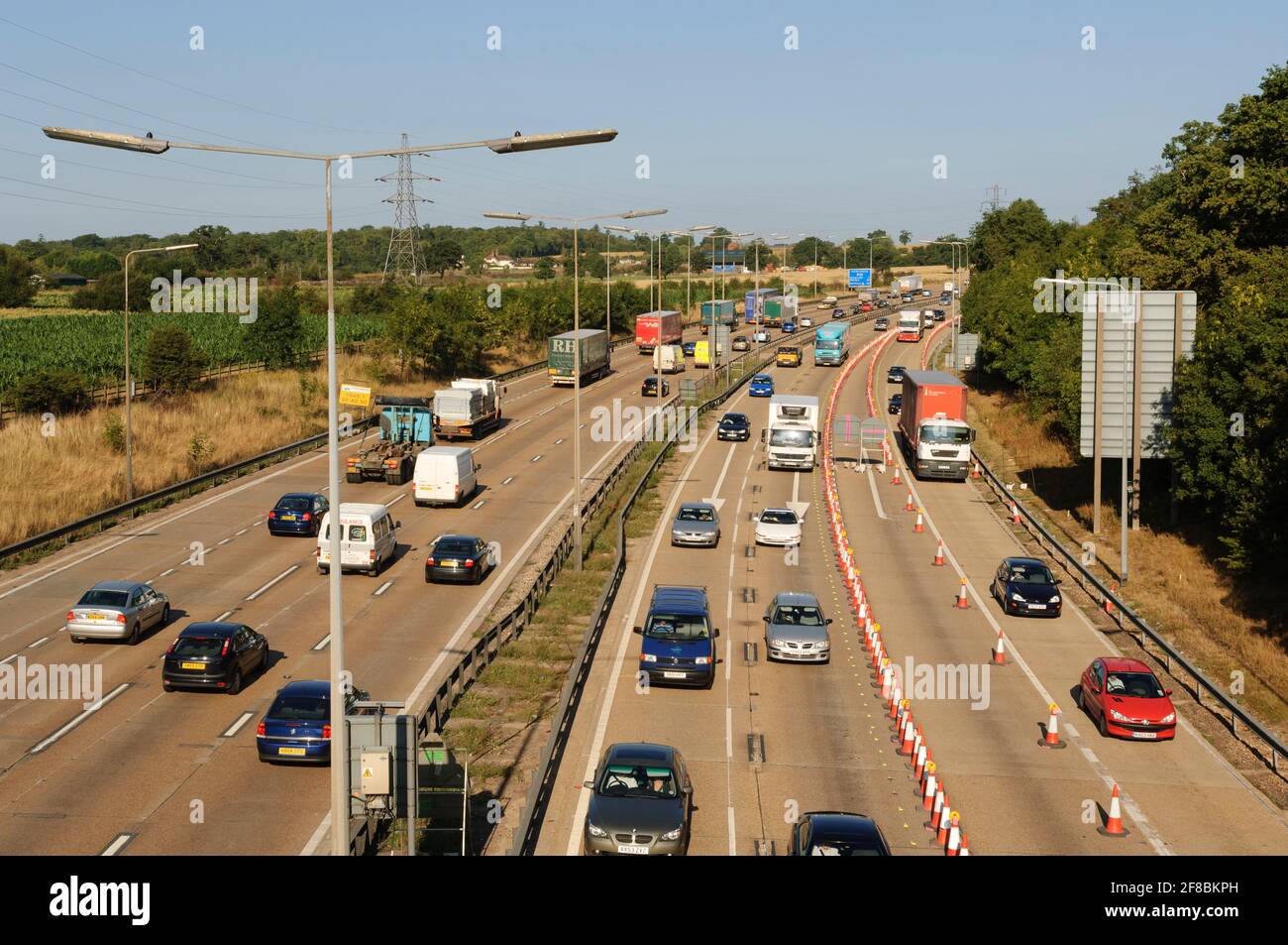 M25 motorway construction hi-res stock photography and images - Alamy