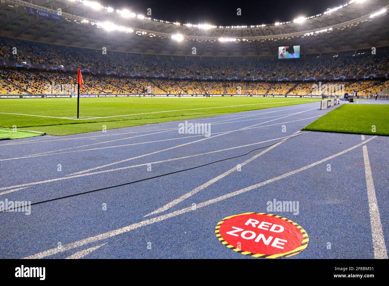 Football field red zone hi-res stock photography and images - Alamy
