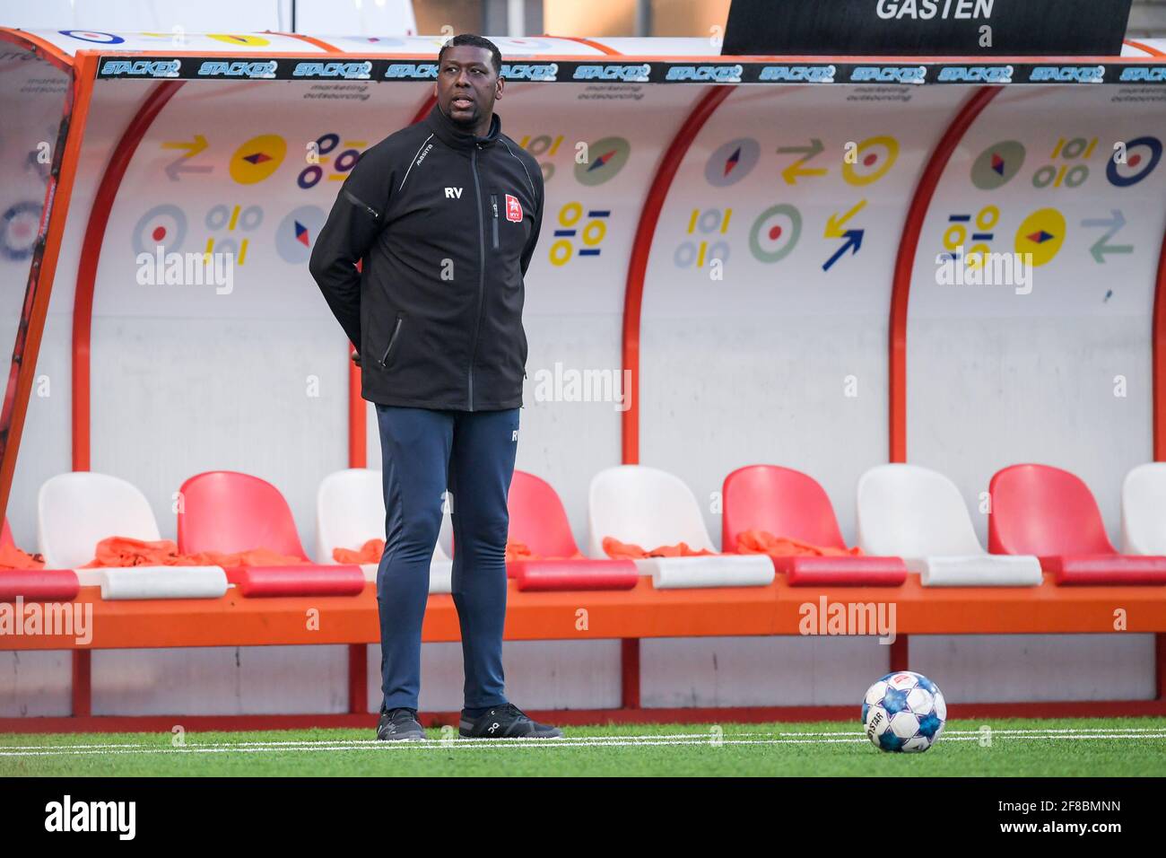 MAASTRICHT, NETHERLANDS - APRIL 12: trainer coach Regilio Vrede of MVV ...