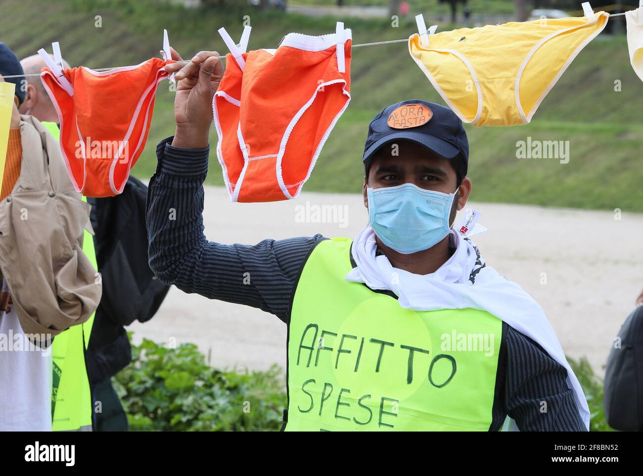 Rome, Italy. 13th Apr, 2021. Rome, Manifestation of restaurateurs and ...