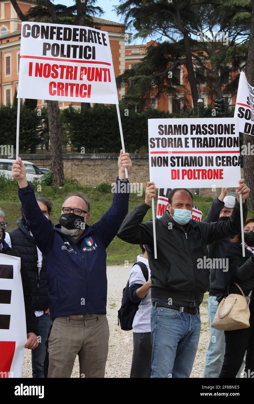 Rome, Italy. 13th Apr, 2021. Rome, Manifestation of restaurateurs and ...