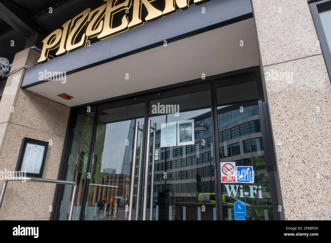 Sky lounge bar london hi-res stock photography and images - Alamy