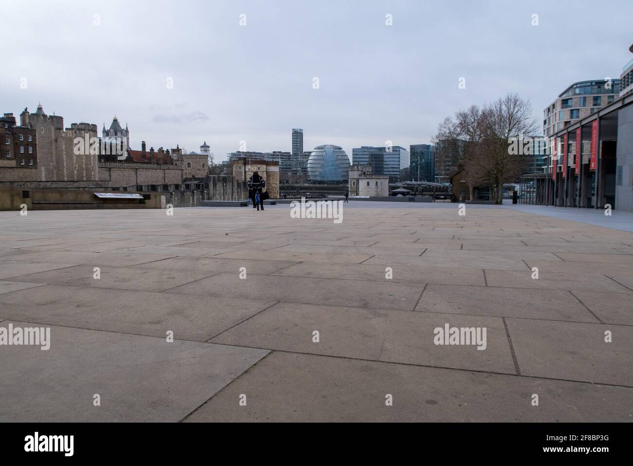 Tower Hill, London Stock Photo - Alamy