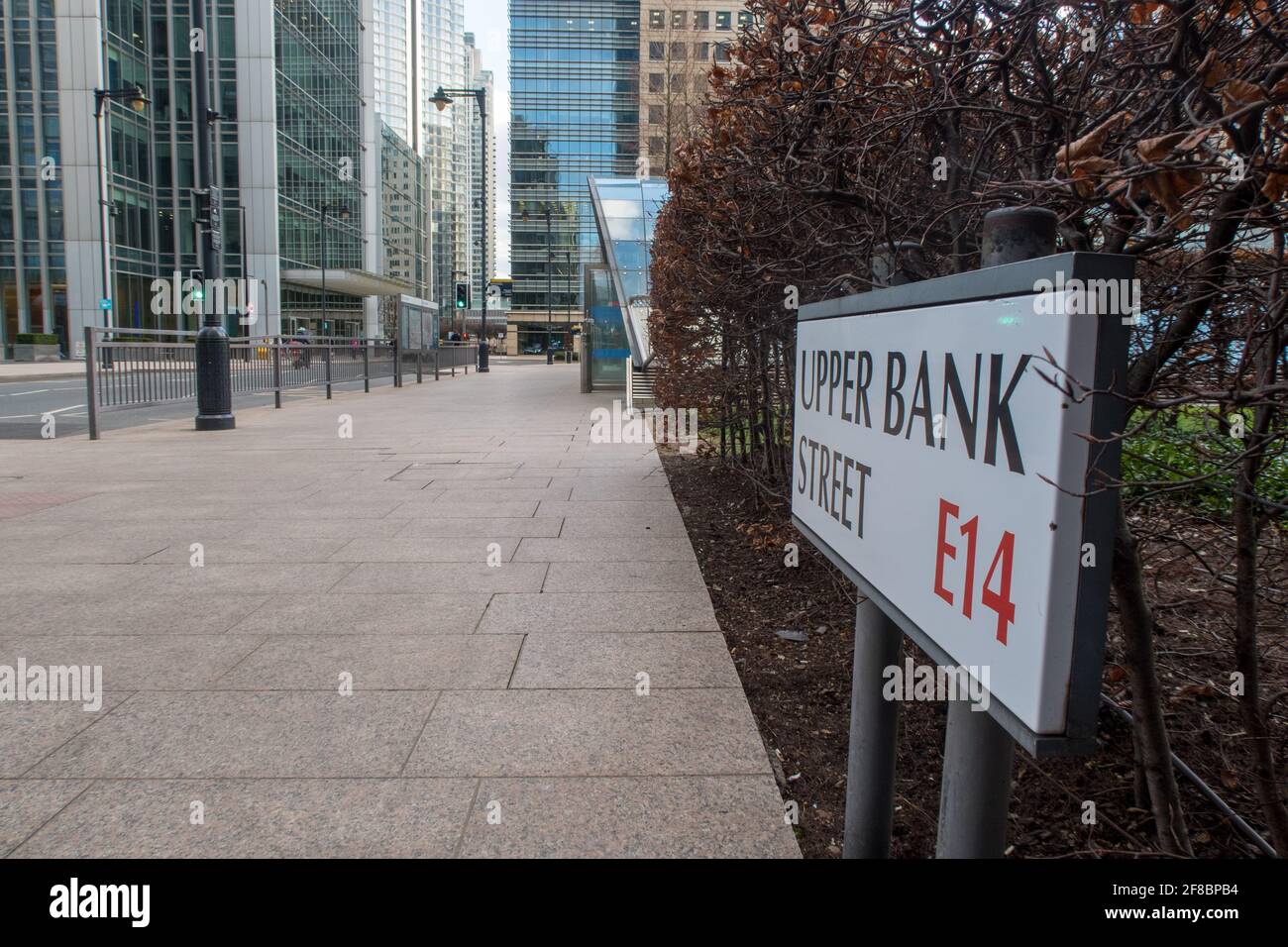 Upper Bank Street, Canary Wharf Stock Photo - Alamy