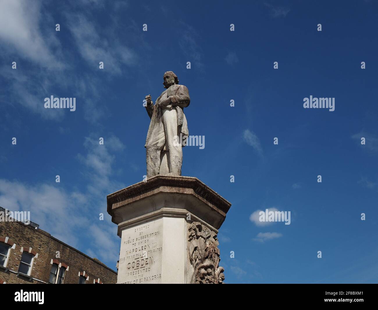 Cobden statue hi-res stock photography and images - Alamy