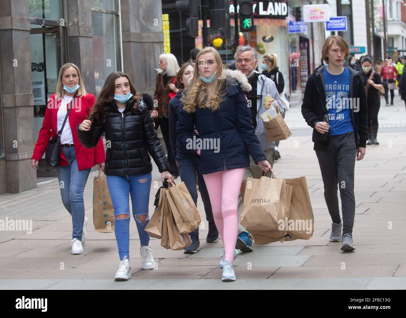 Freedom to nshop hi-res stock photography and images - Alamy