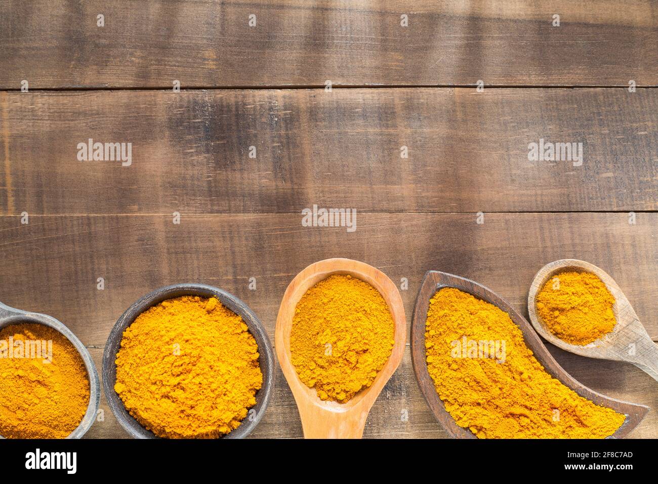 Turmeric Powder (Curcuma longa Stock Photo - Alamy