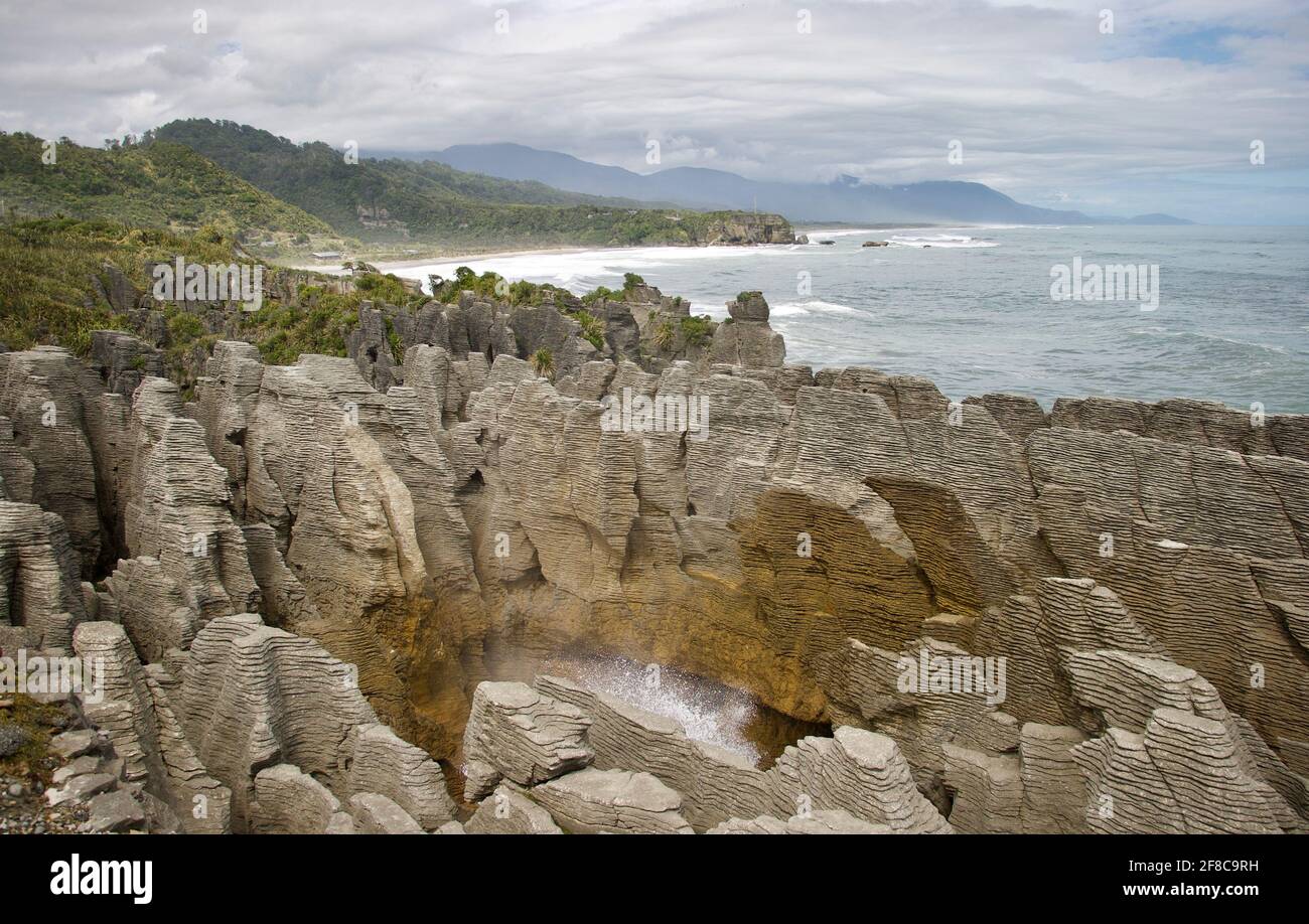 Pancake Rocks (Punakaiki) New Zealand Stock Photo - Alamy