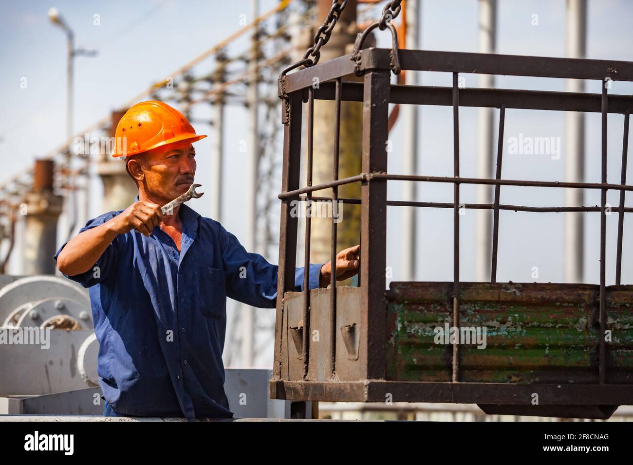 Hydroelectric power plant worker hi-res stock photography and images ...