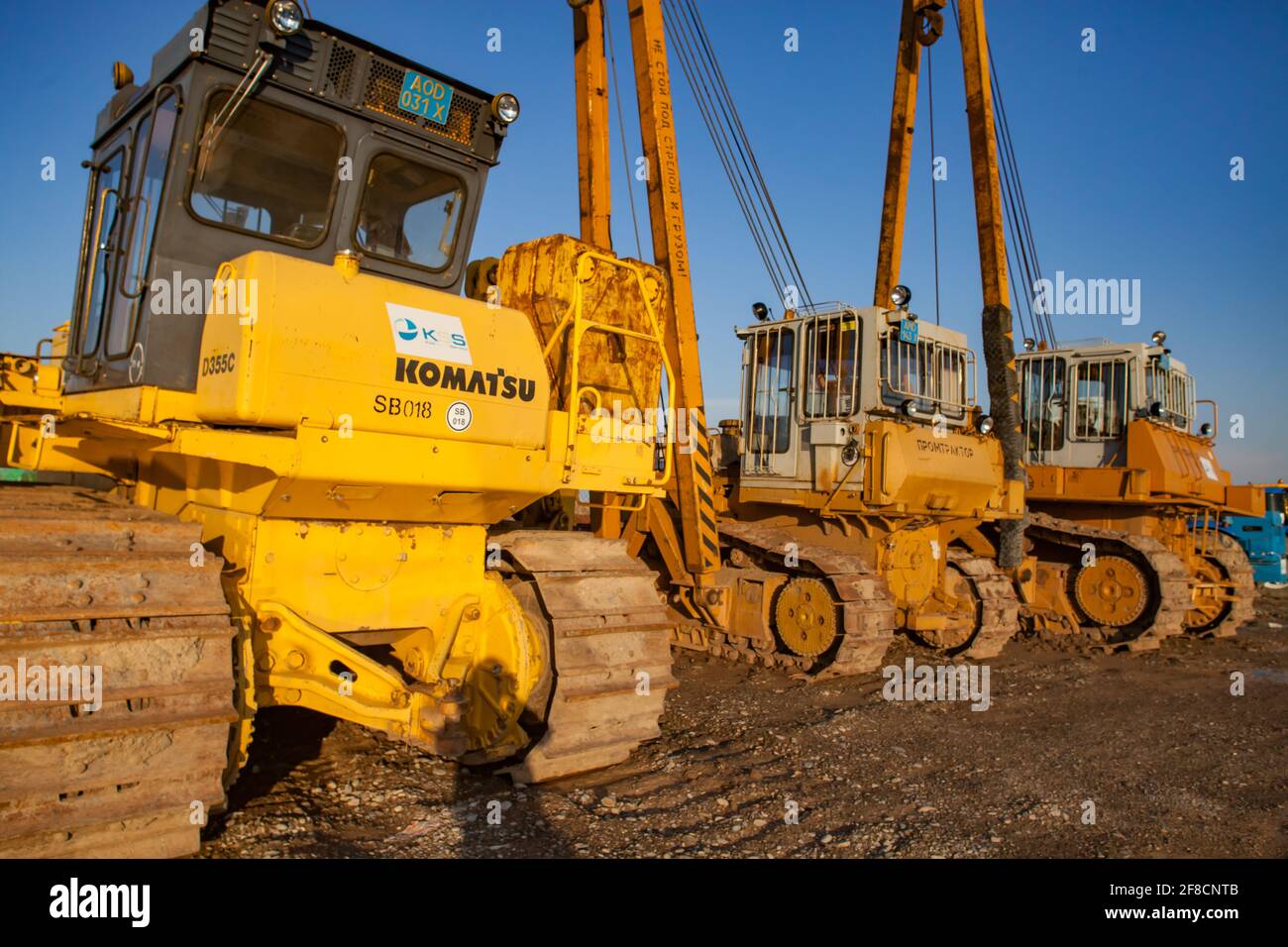 Yellow construction piling machines on parking. Turkestan, Kazakhstan ...