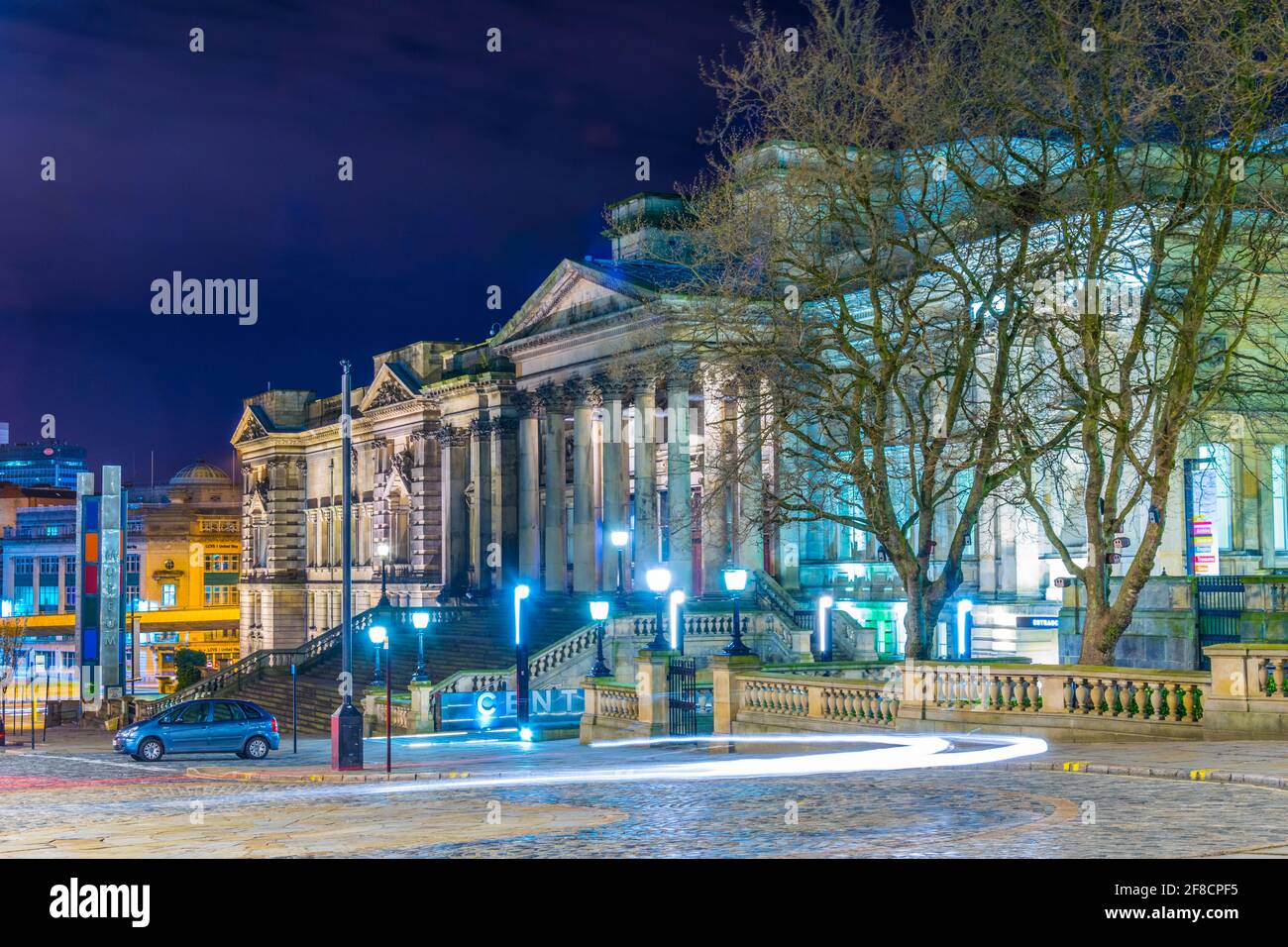 Night view of the World museum in Liverpool, England Stock Photo - Alamy
