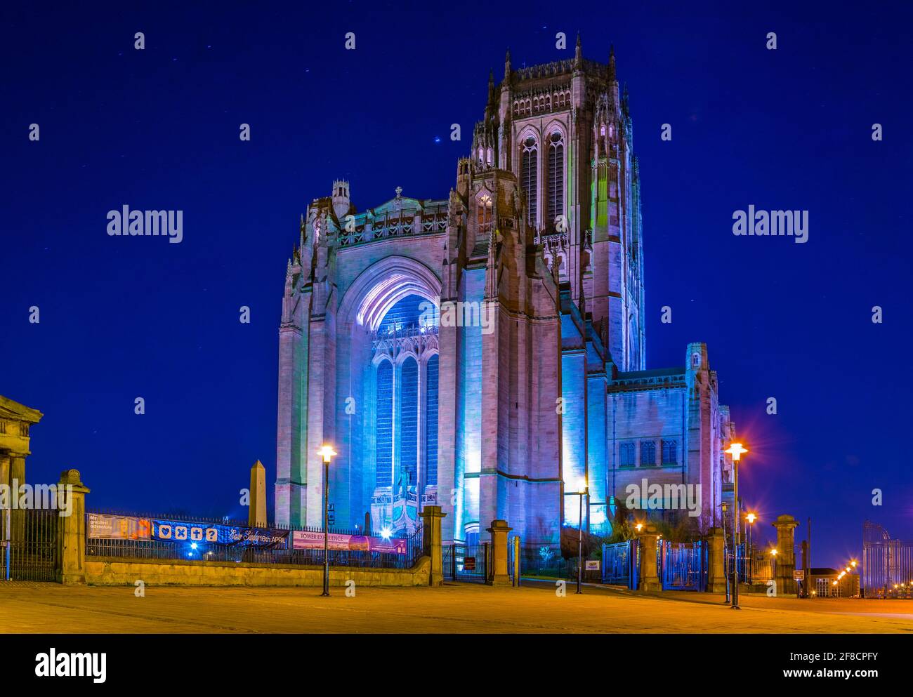 Night view of the Liverpool cathedral, England Stock Photo - Alamy