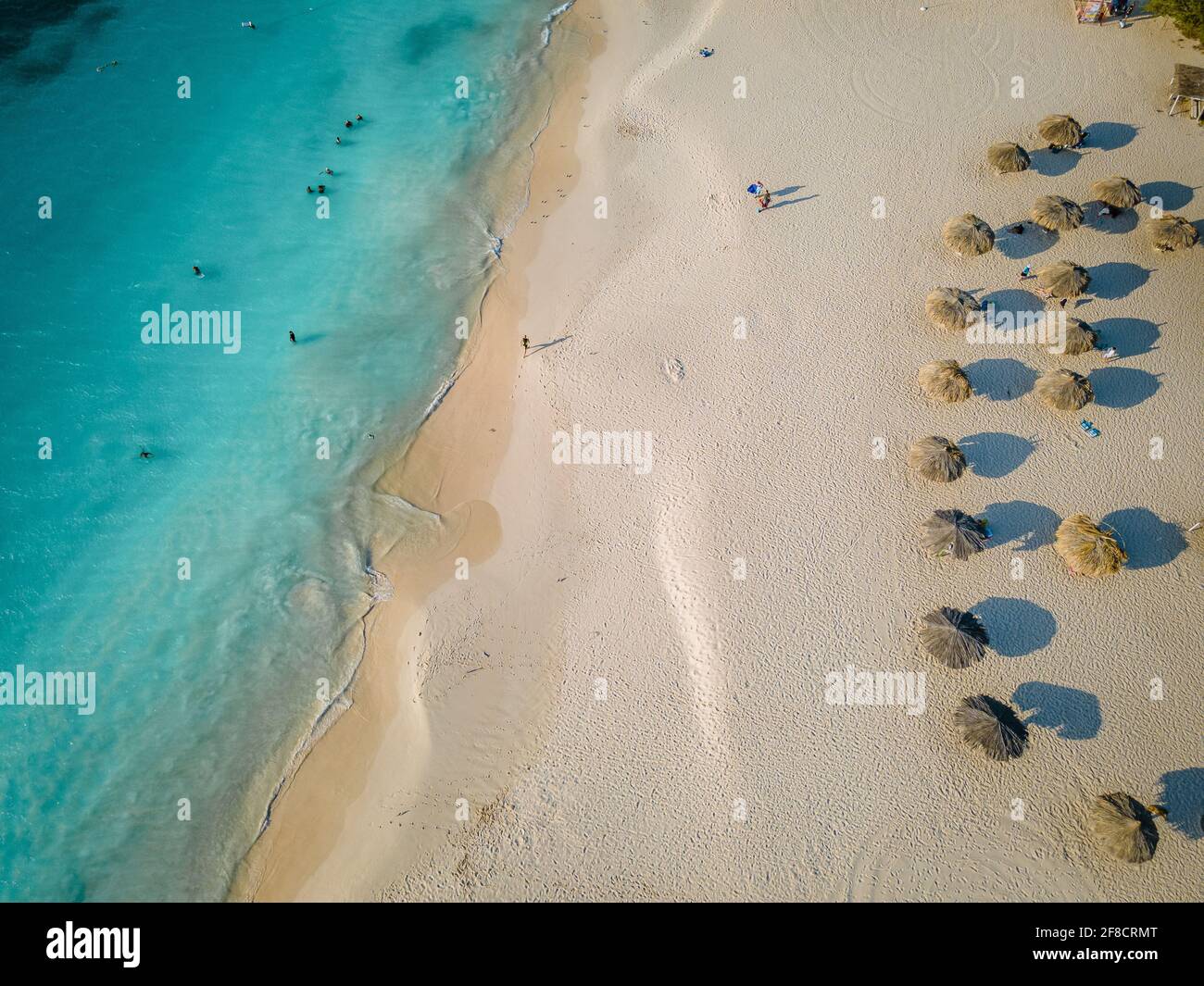 Cuba and nevis island hi-res stock photography and images - Alamy