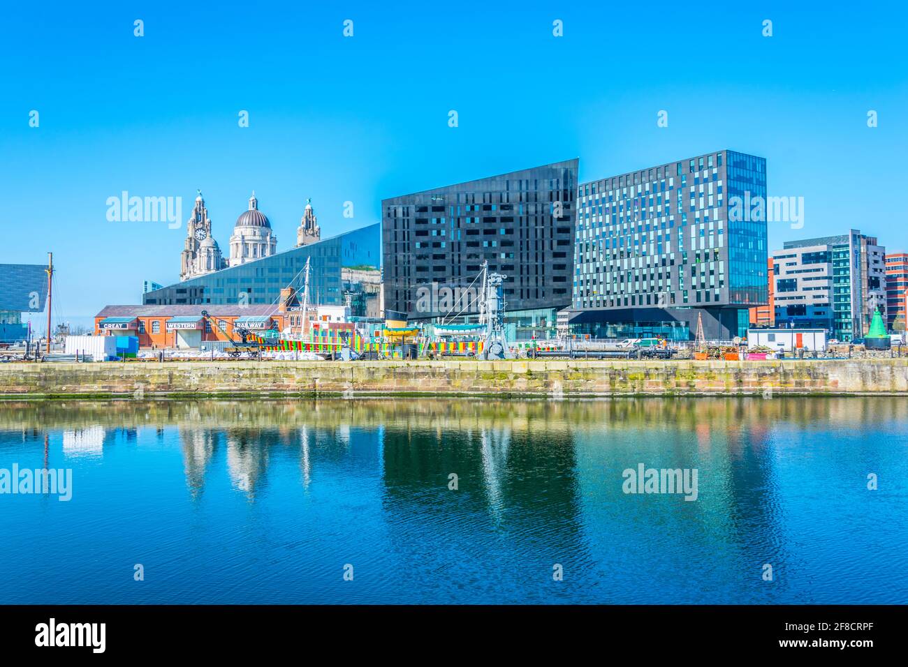 Open eye gallery liverpool dock hi-res stock photography and images - Alamy