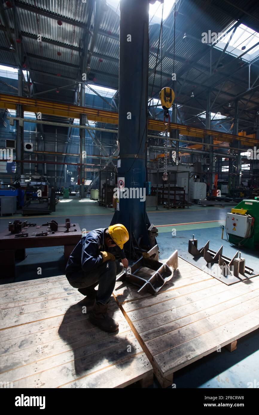 Locomotive factory floor hi-res stock photography and images - Alamy