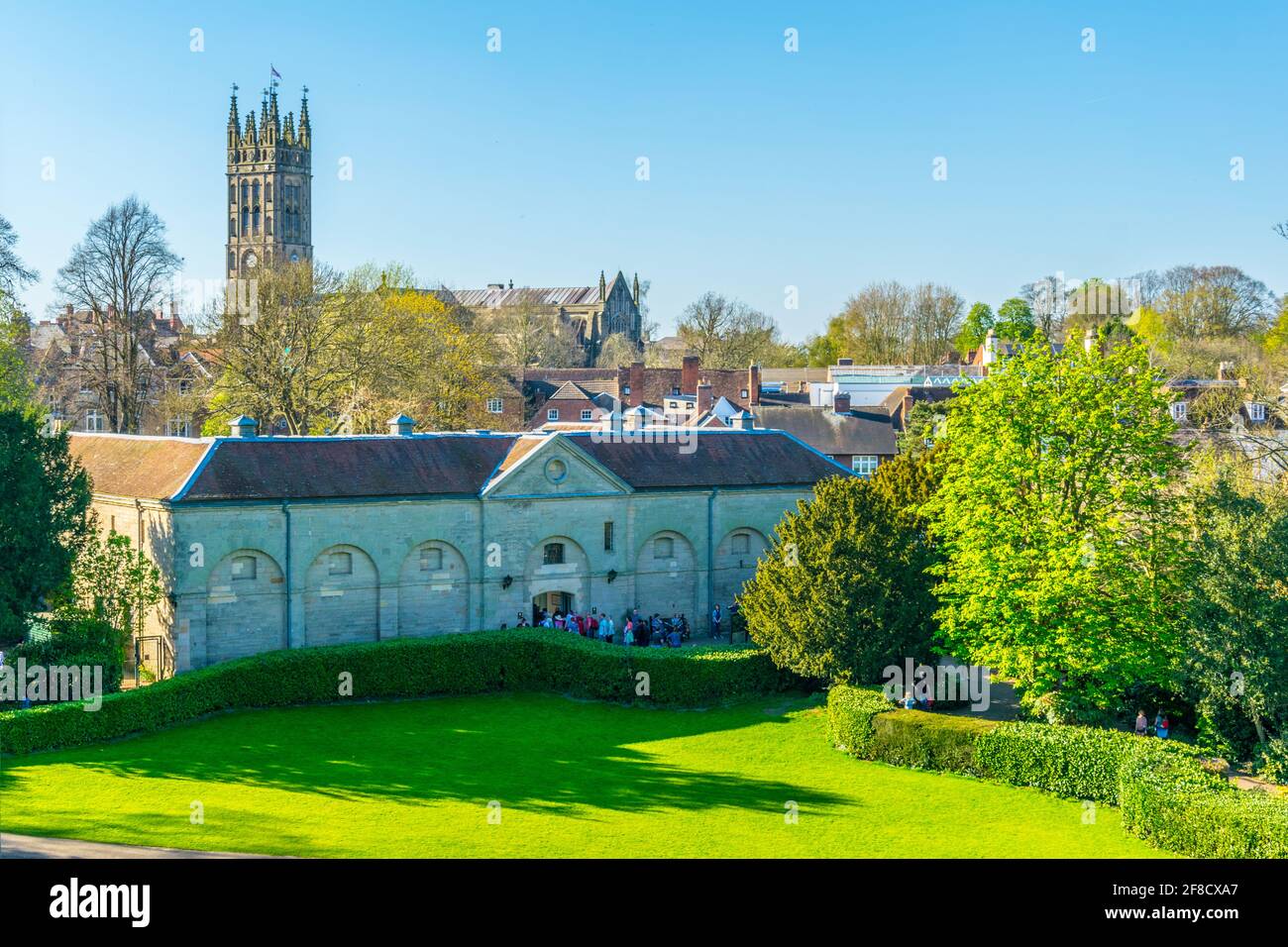Courtyard of the Warwick castle, England Stock Photo - Alamy