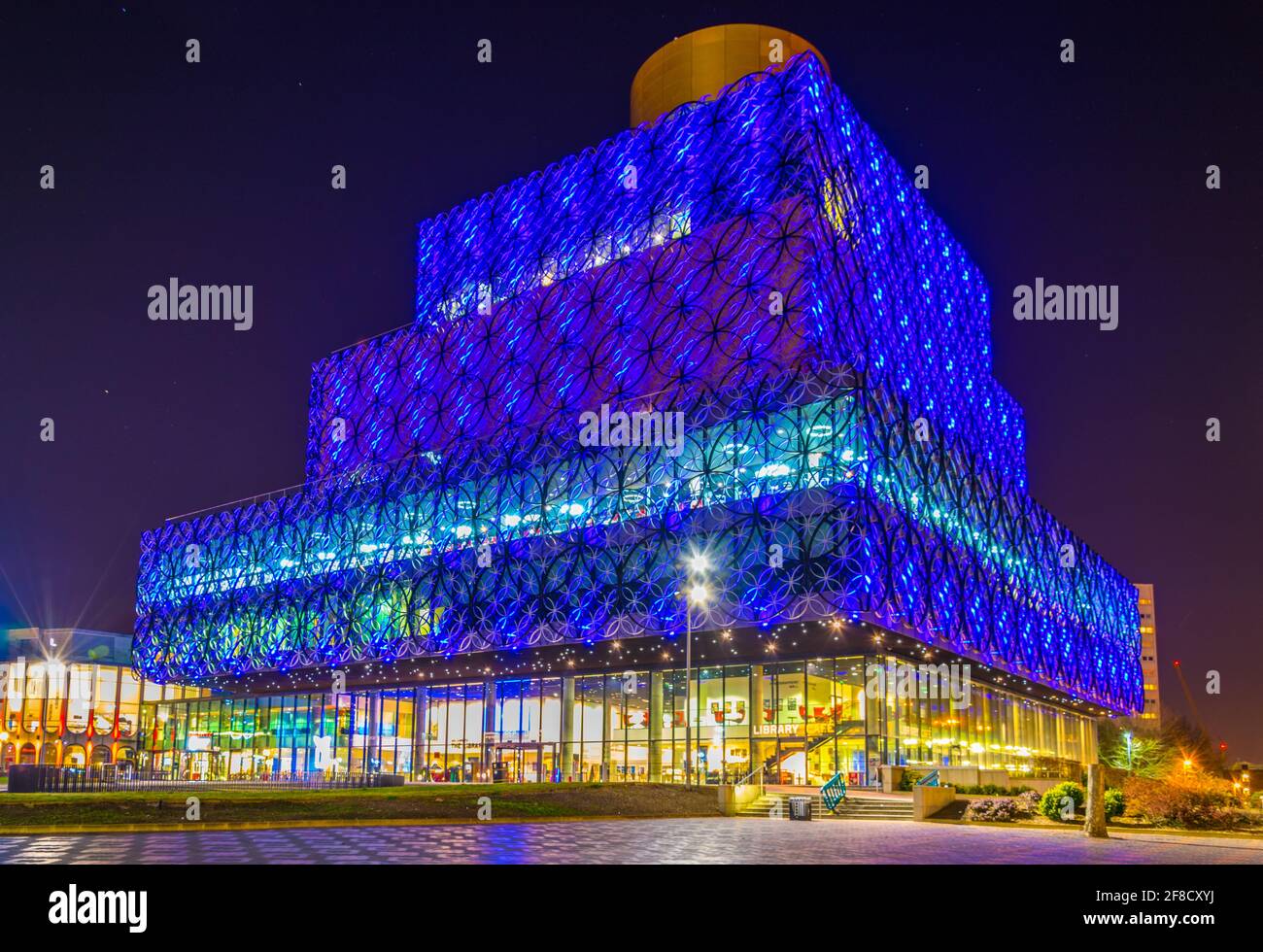 Birmingham library night High Resolution Stock Photography and Images ...