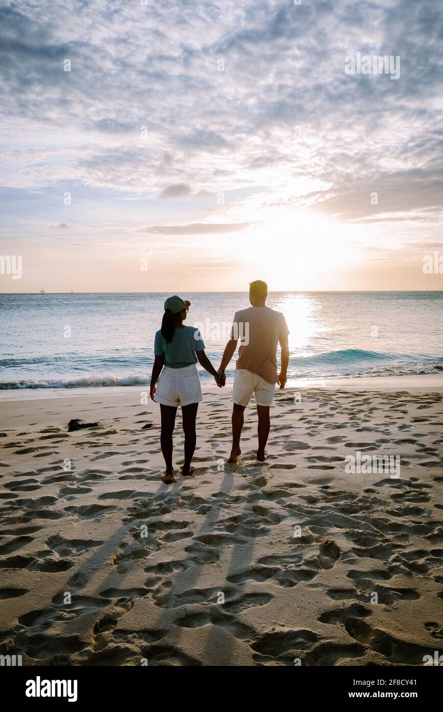 Sunset Aruba at Divi beach, colorful sunset at the beach in Aruba ...