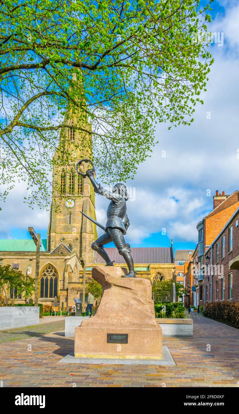 Statue of Richard III in front of the cathedral in Leicester, England ...