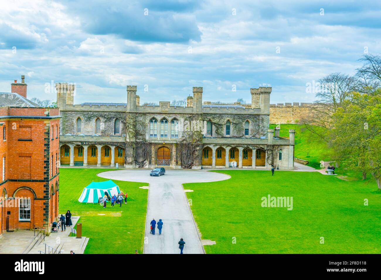 Courtyard of the lincoln castle, England Stock Photo - Alamy