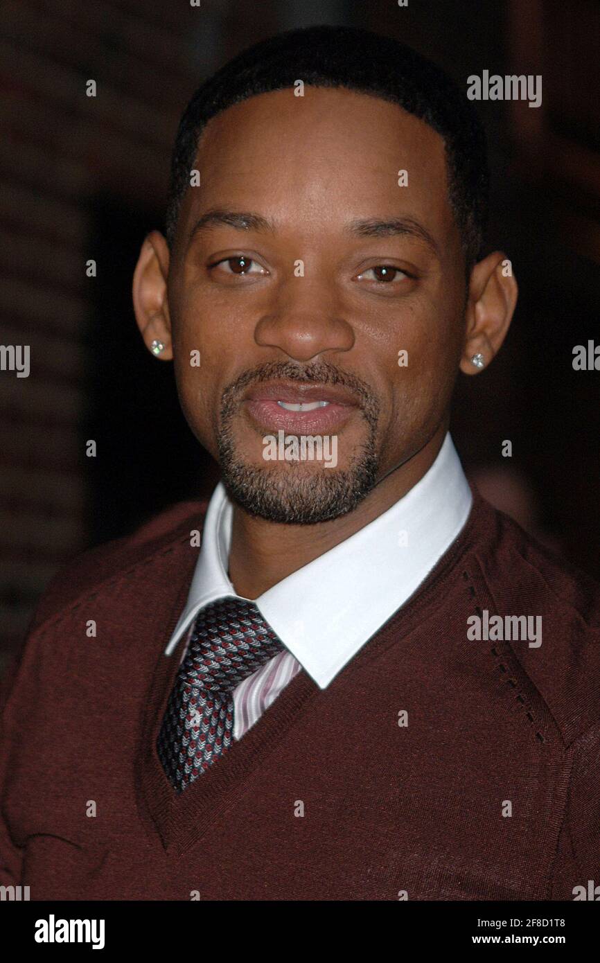 David letterman jacket hi-res stock photography and images - Alamy