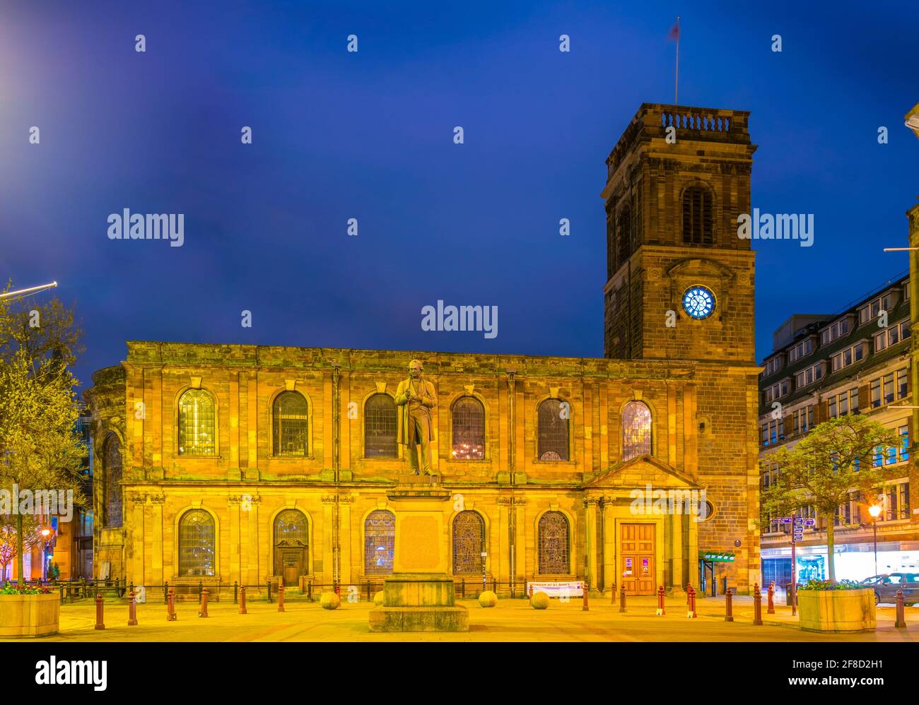 Night view of the saint ann church in Manchester, England Stock Photo ...