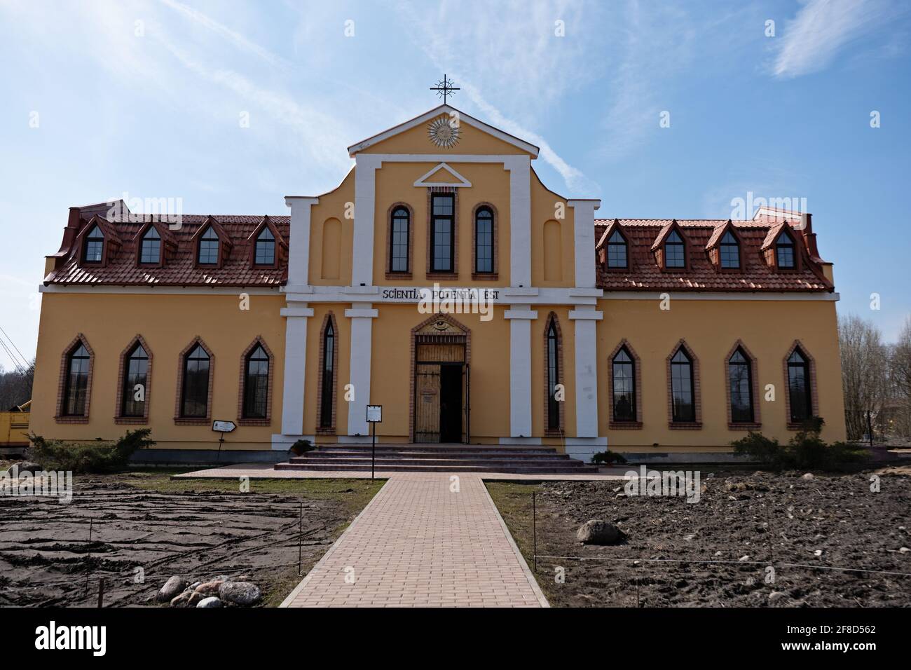 Old beautiful building architecture hi-res stock photography and images ...