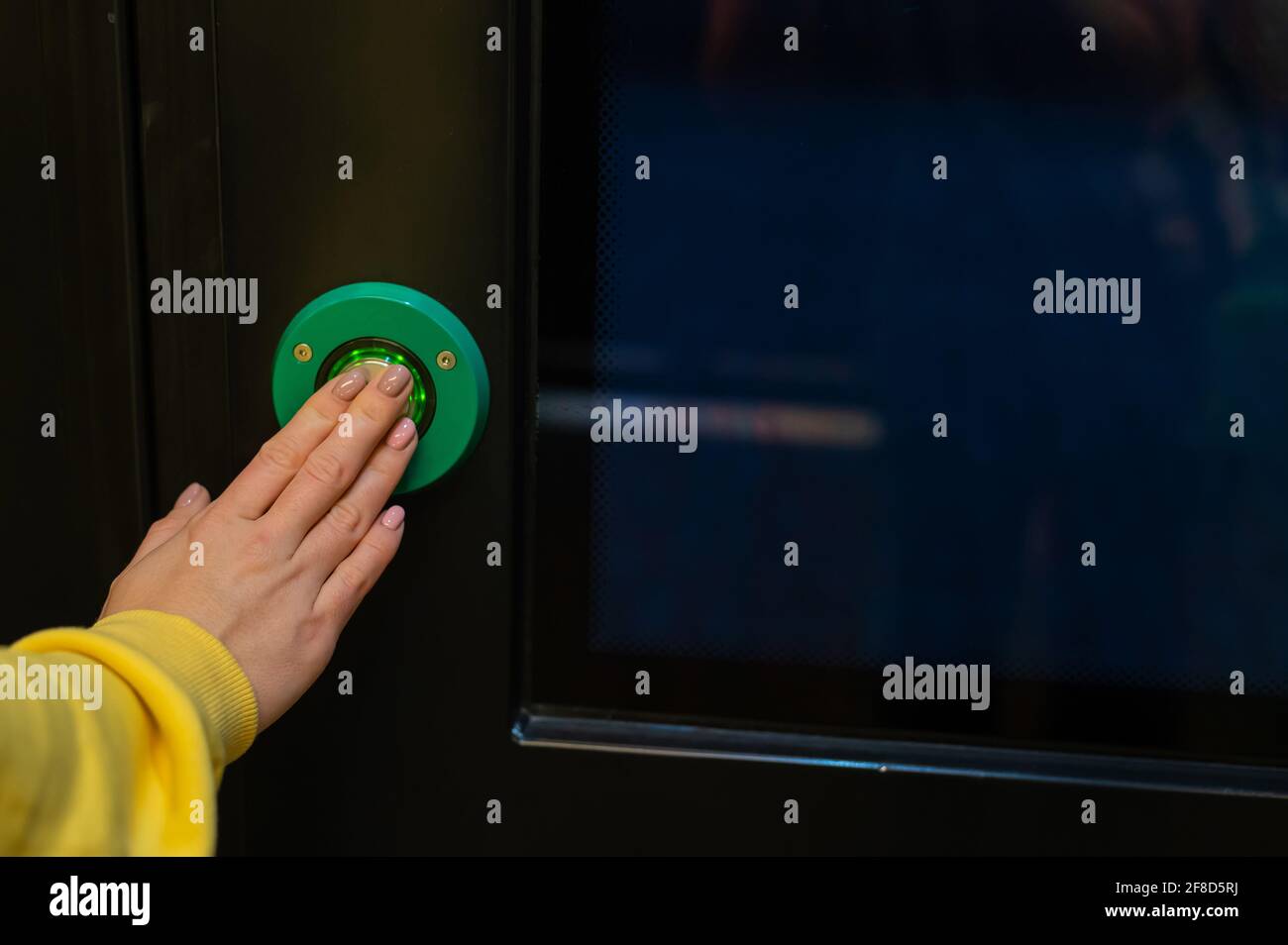 Metro interface hi-res stock photography and images - Alamy