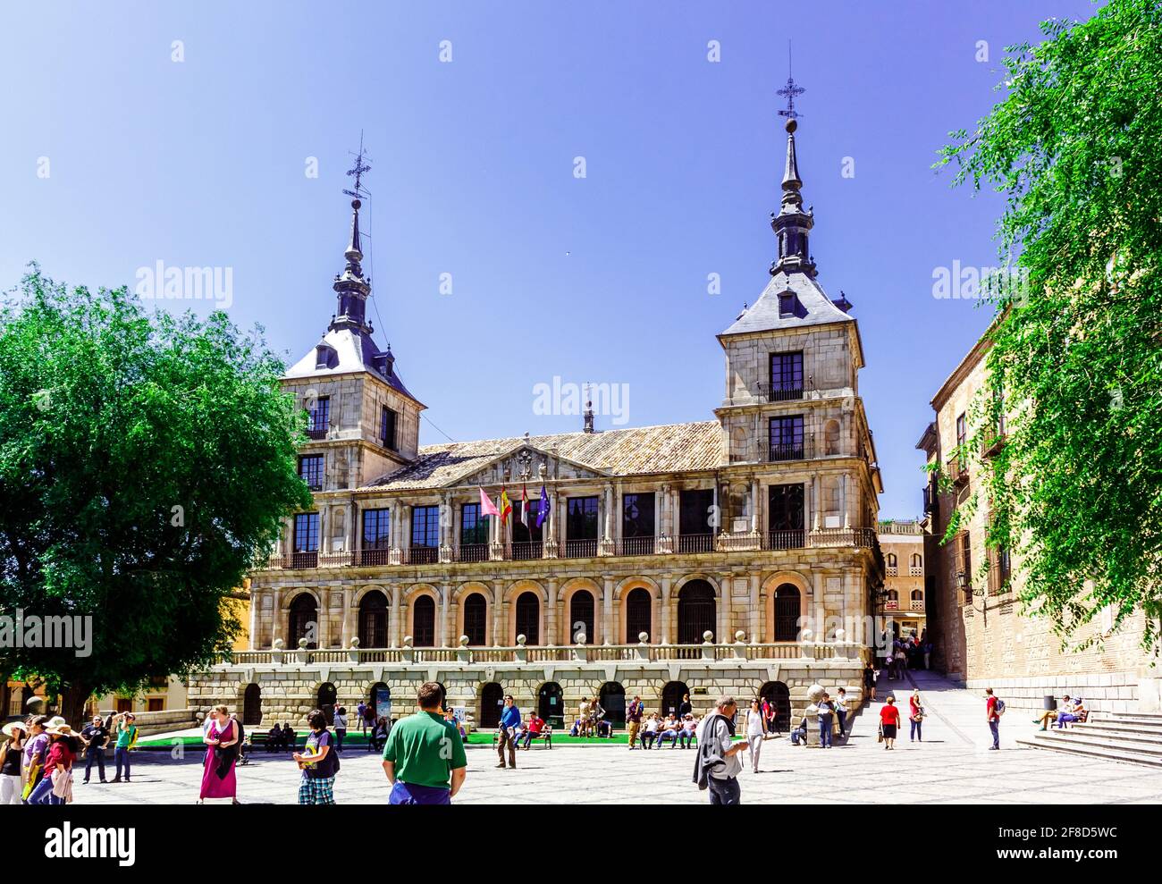 Toledo city hall hi-res stock photography and images - Alamy