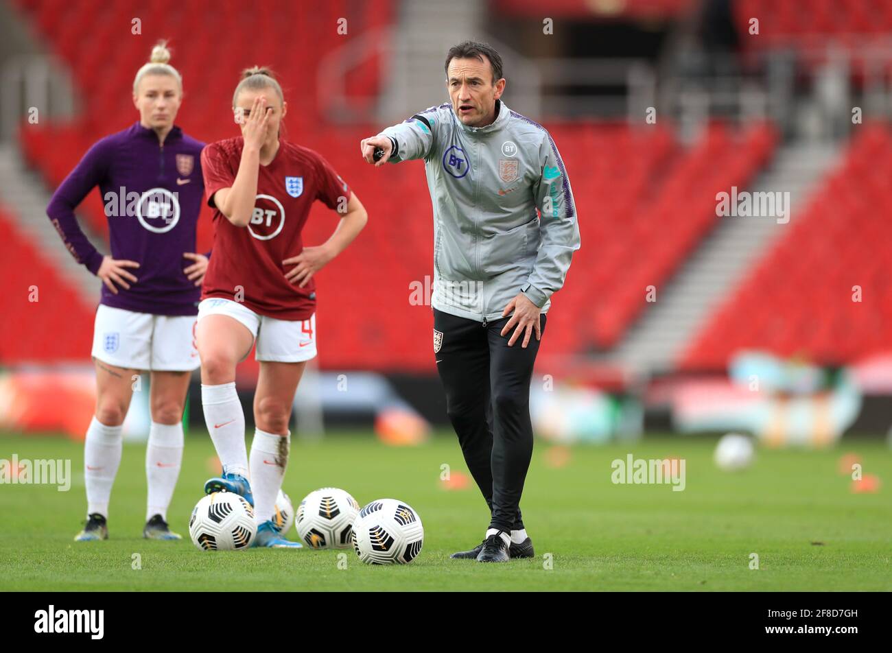England coach Geraint Twose during the warm up before the women's ...
