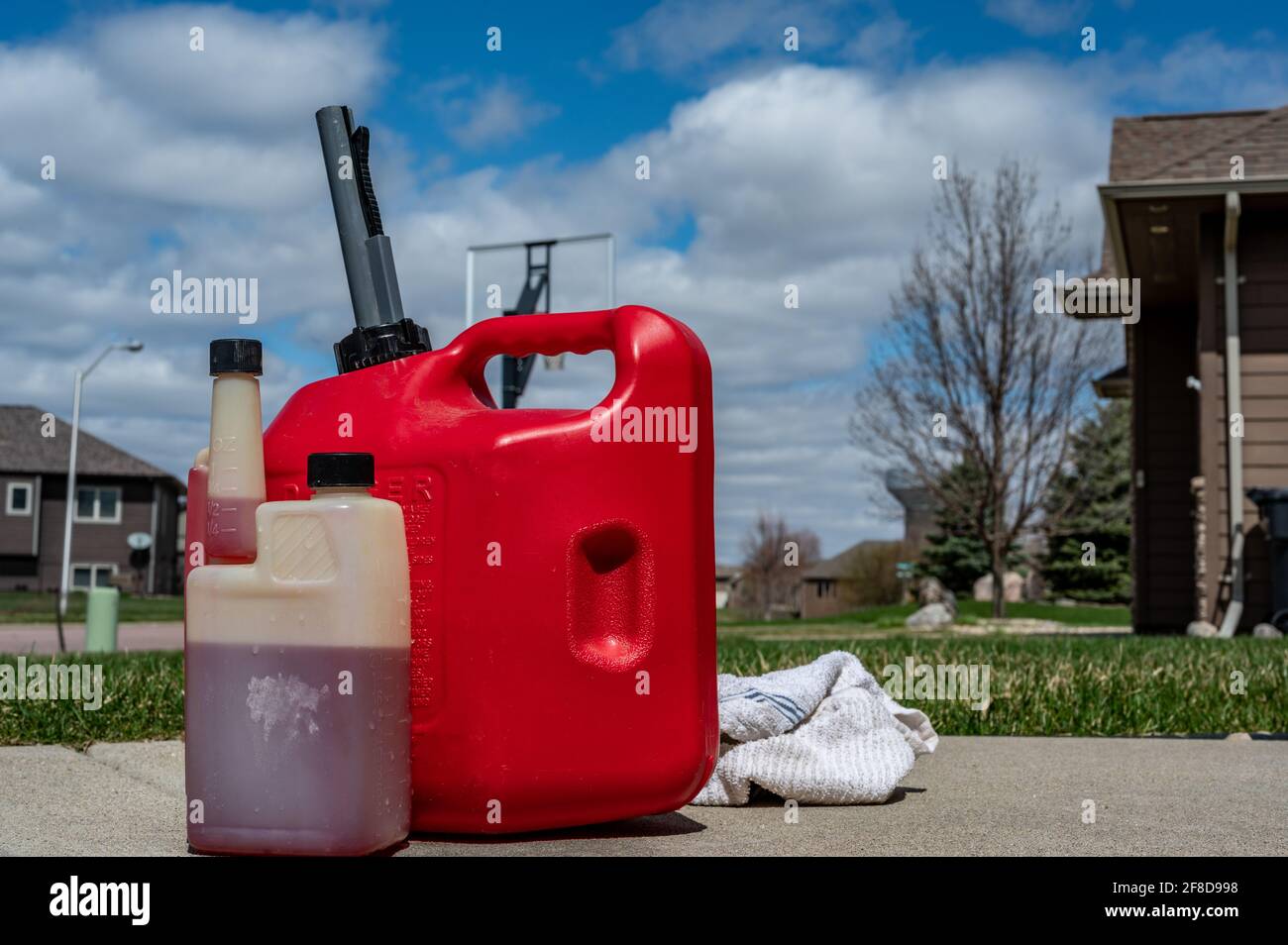 Fuel formulation hi-res stock photography and images - Alamy