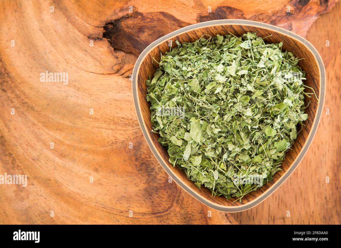 Organic moringa leaves - Moringa oleifera Stock Photo - Alamy