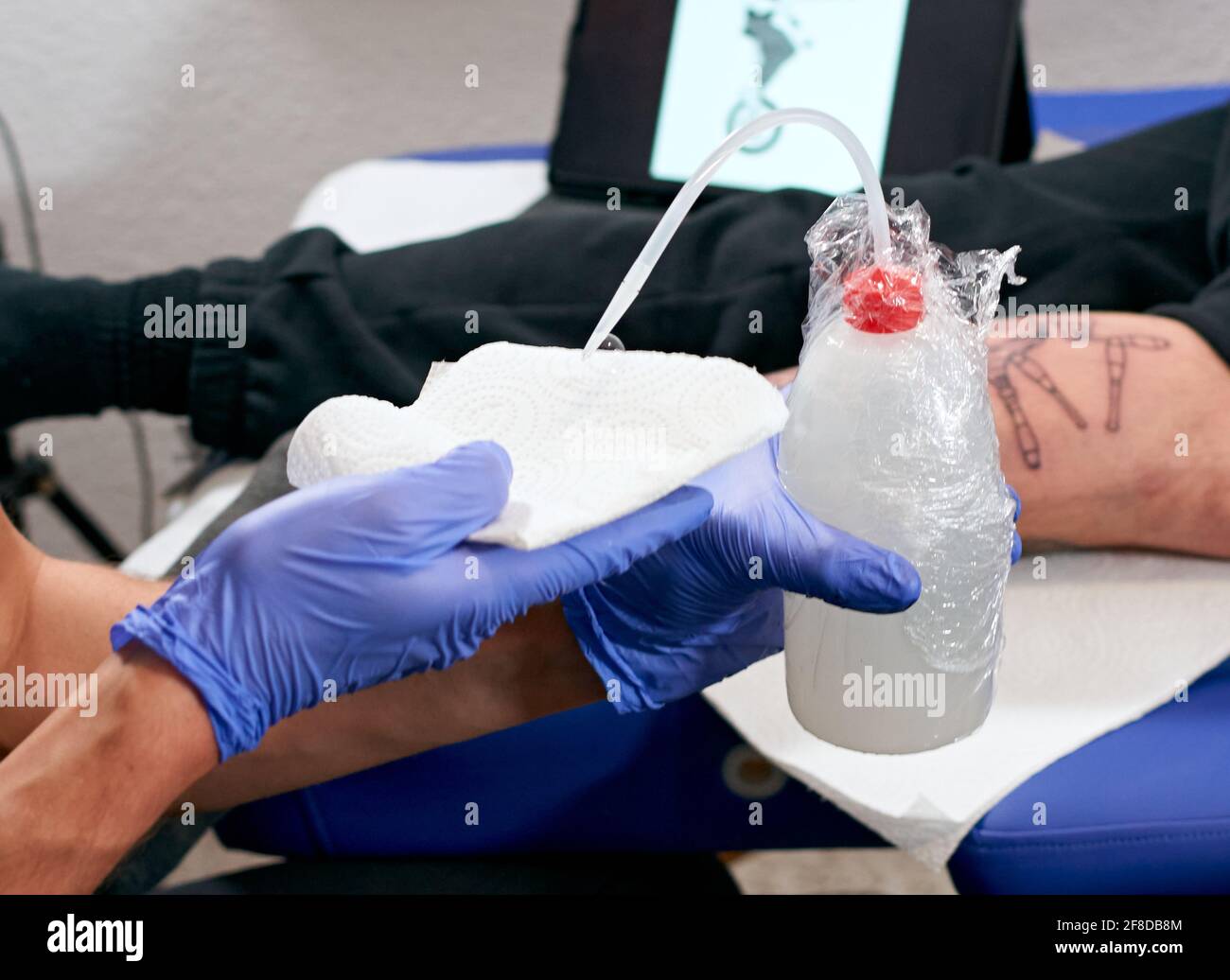 Cleaning completed hi-res stock photography and images - Alamy