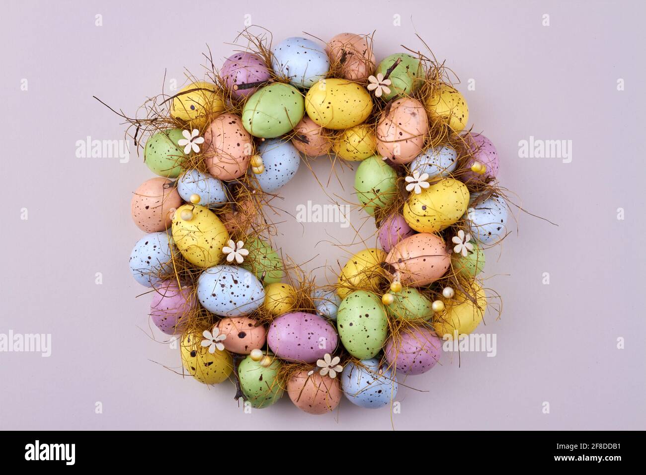 Eggs circle on white background Stock Photo - Alamy