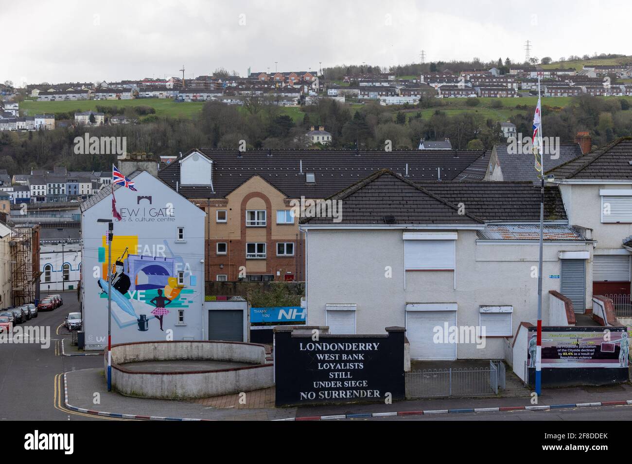 Wall Murals in Derry Stock Photo - Alamy