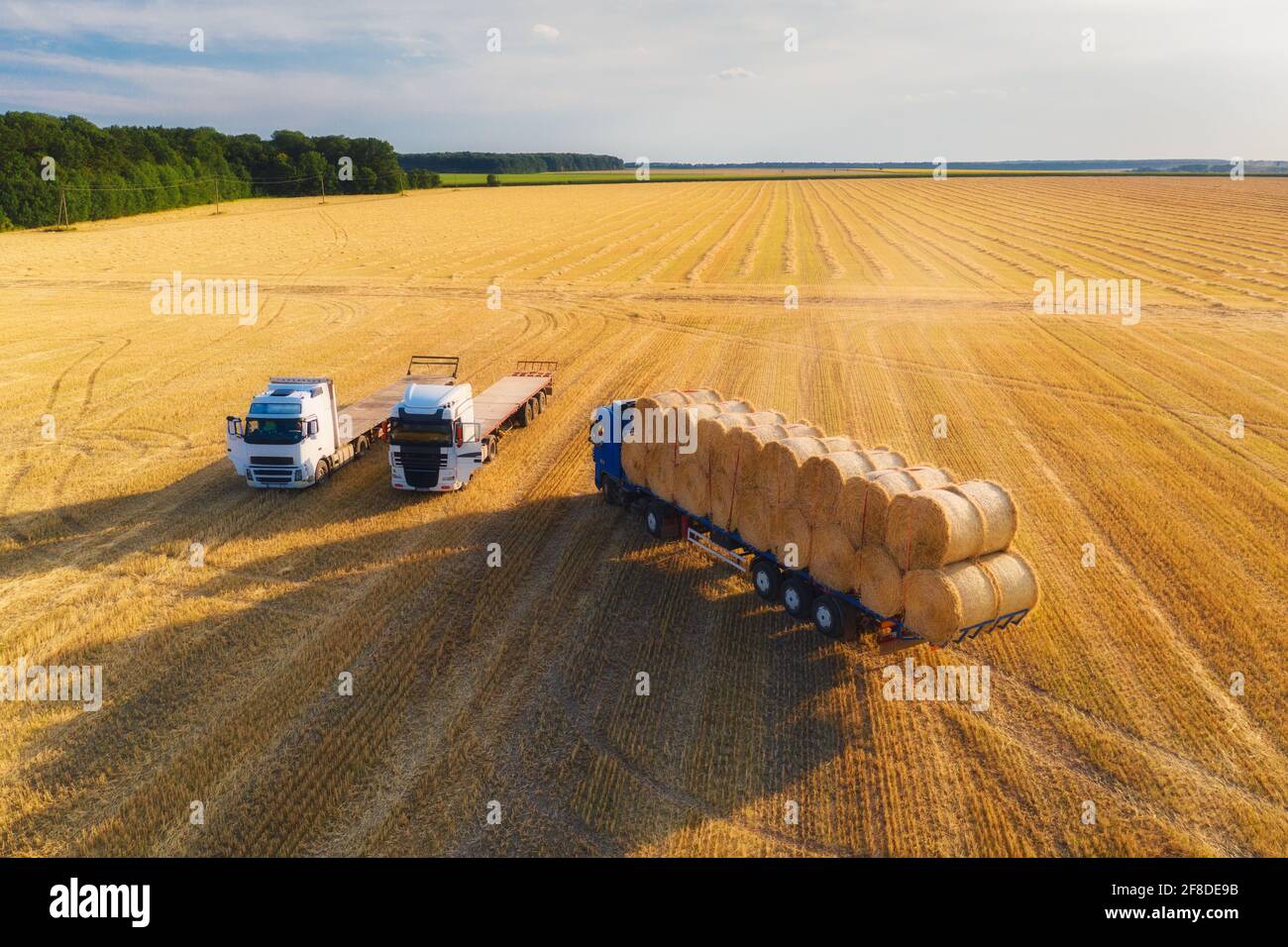 Top view tractor hi-res stock photography and images - Alamy