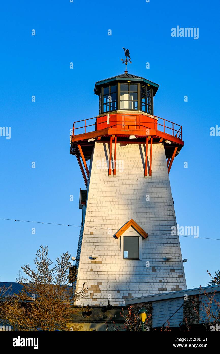 The Village, TapHouse, restaurant, pub, Park Royal Shopping Centre ...